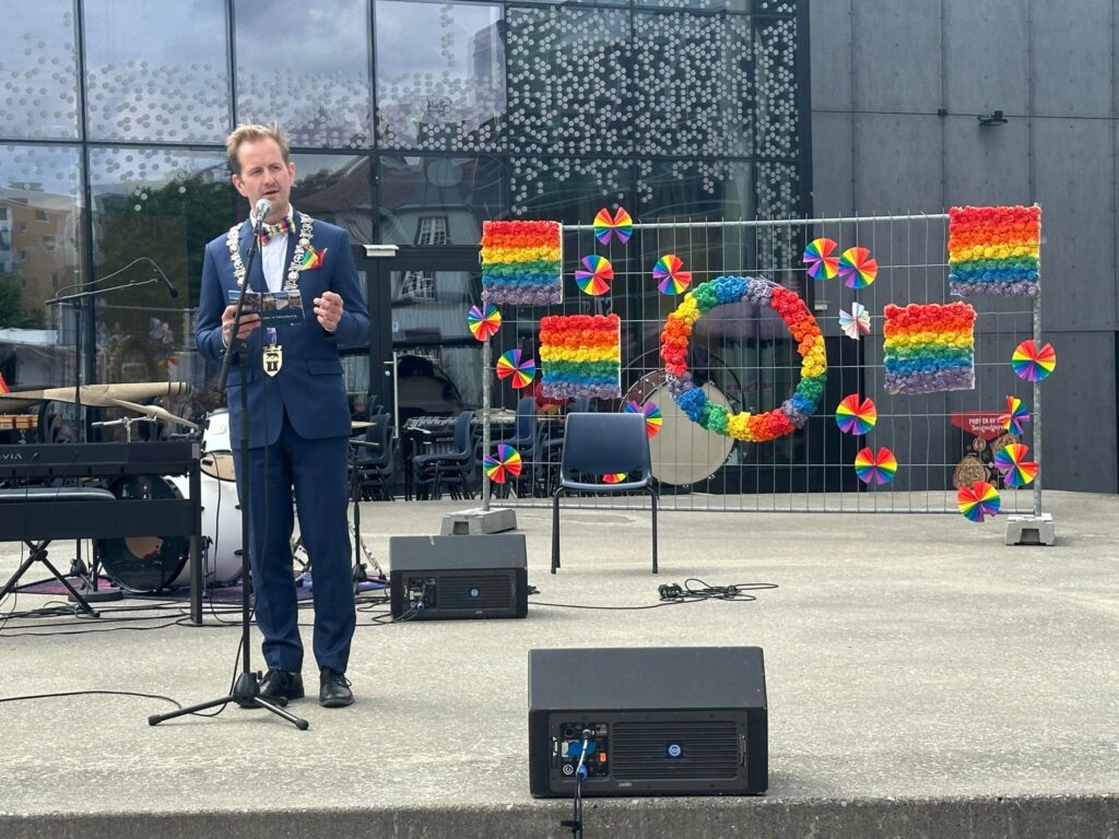 Selvfølgelig skal vi feire Pride - Sarpsborg Høyre