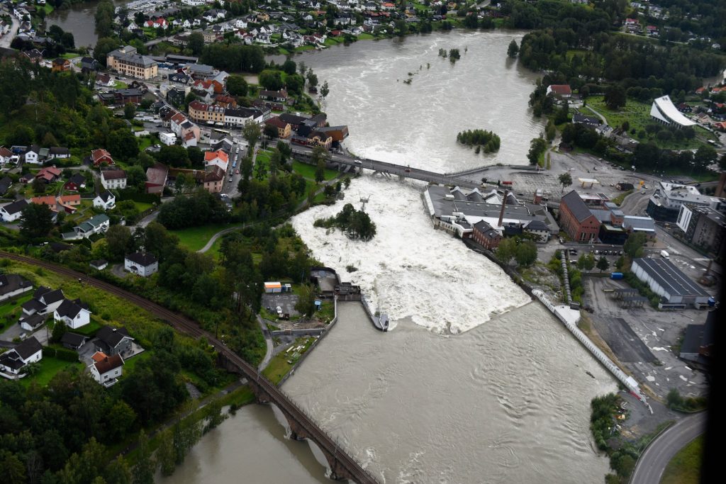 Flom, rasfare og beredskap - Ringerike Høyre